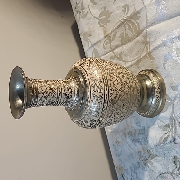brass vase | Accents | Vintage Brass Vase Made In India | Poshmark